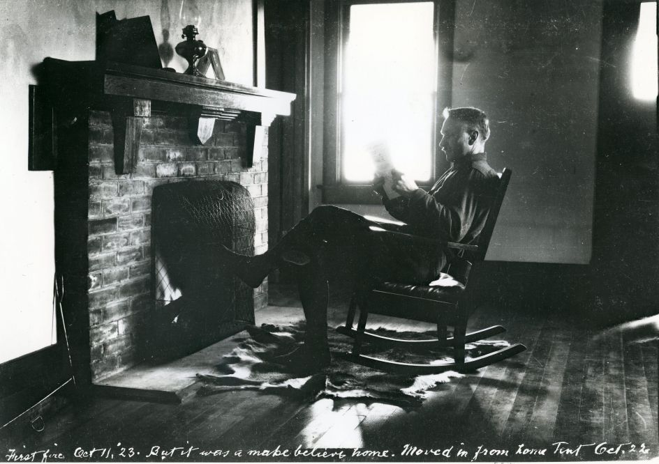 Comox looks gift houses in the mouth - BC BooklookBC Booklook