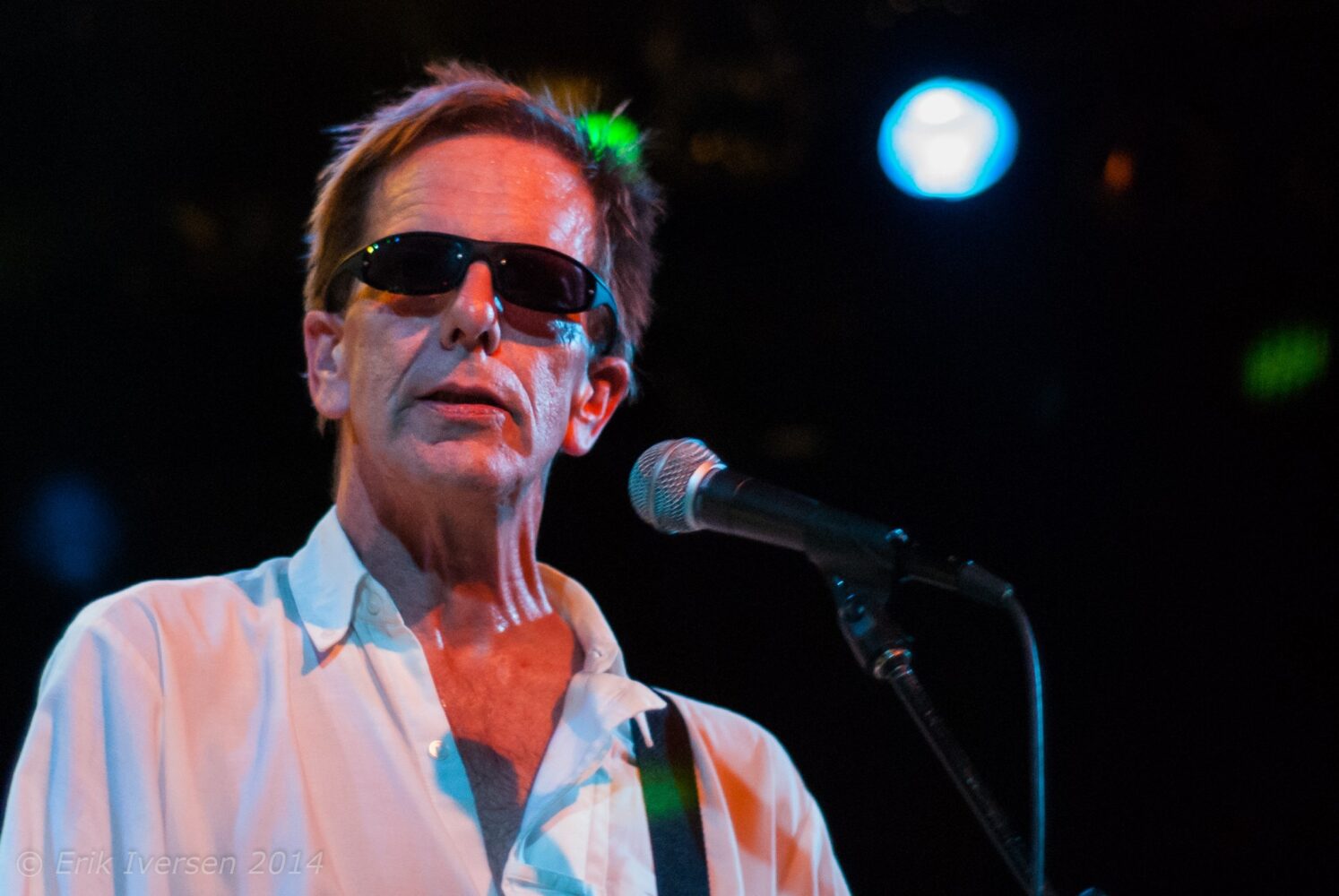 Vancouver’s ‘unsung’ rock icon - BC BooklookBC Booklook