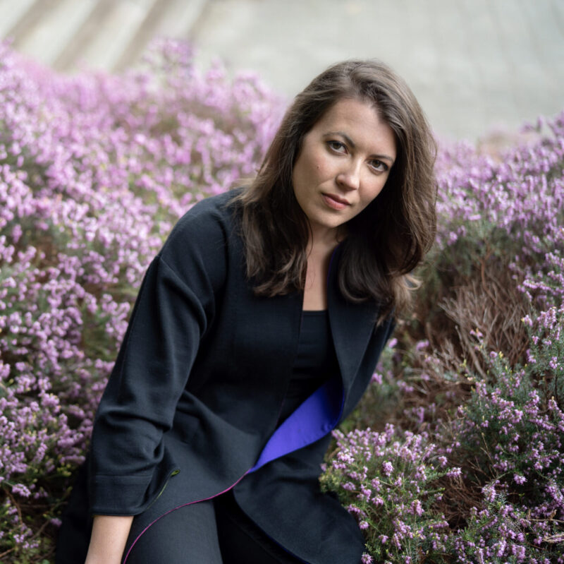 BC Booklook - YOUR GUIDE TO MORE THAN 10,000 BOOKS AND AUTHORSBC Booklook