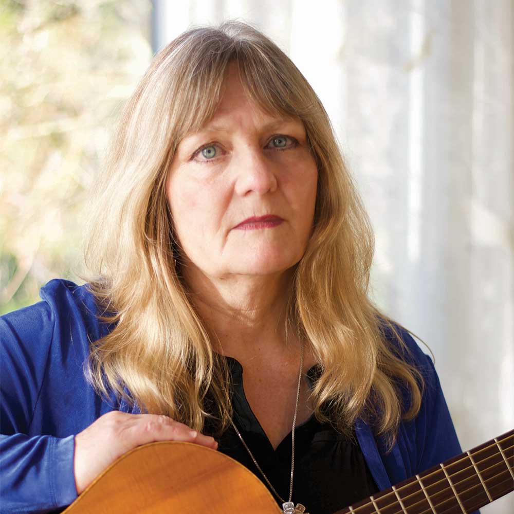 Leslie Gentile - BC BooklookBC Booklook